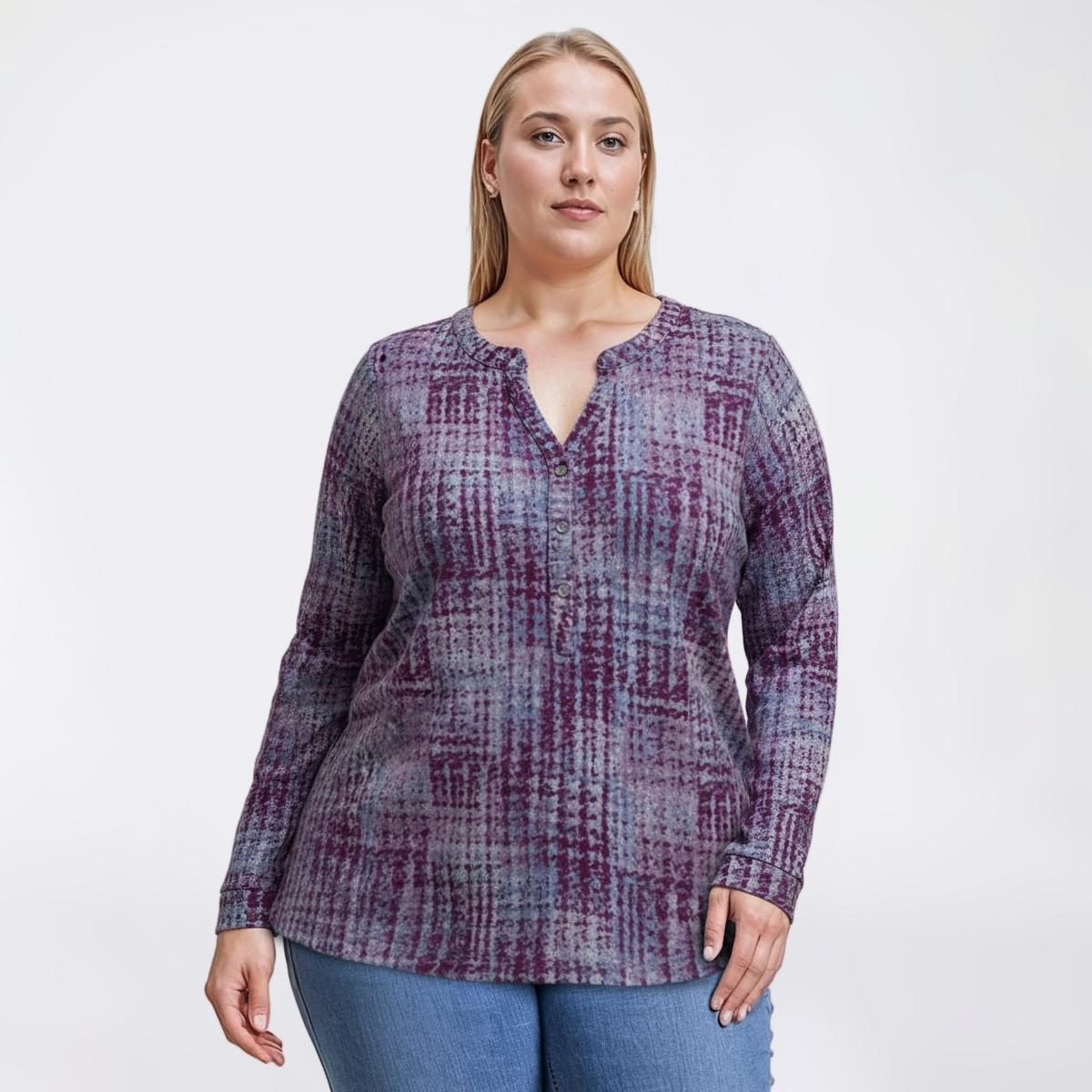 Click here for Plus Size Emily Daniels Long Sleeve Houndstooth Ha... prices